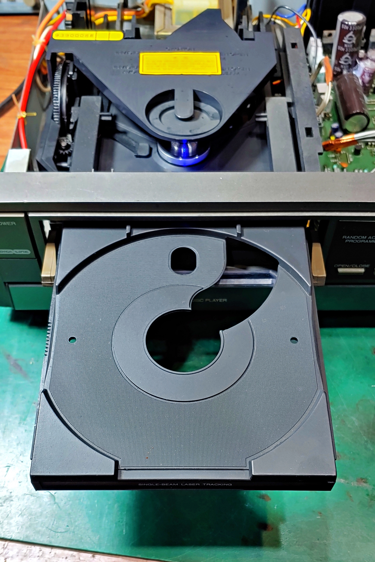 Maketune 갤러리 - ﻿Nad 5325, Inkel CD-2000R 정비